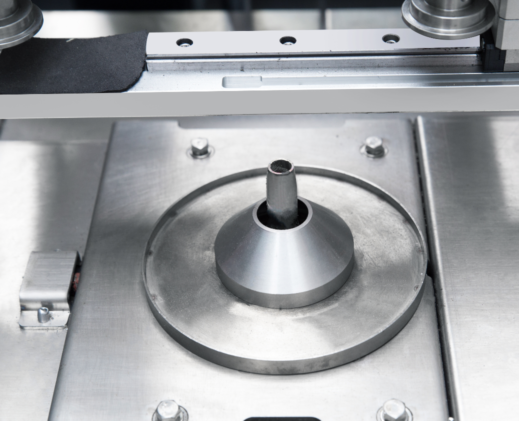 Selective spray and soldering system